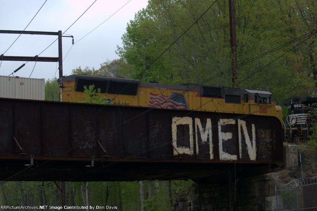 UP SD70M 5111 trails on 24K